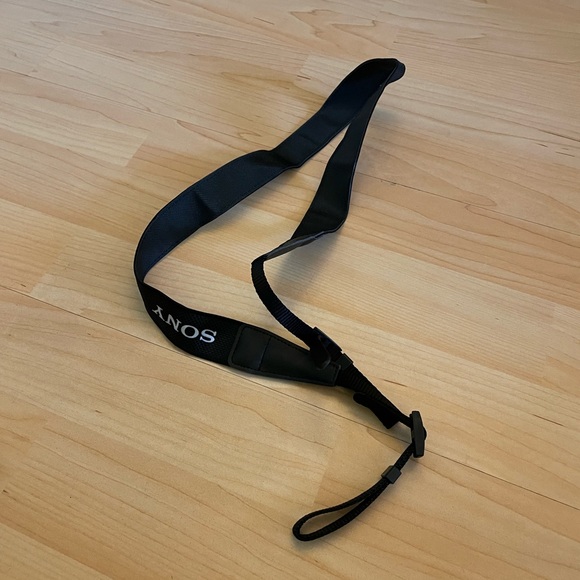 Sony | Cameras, Photo & Video | Sony Black Camera Strap | Poshmark